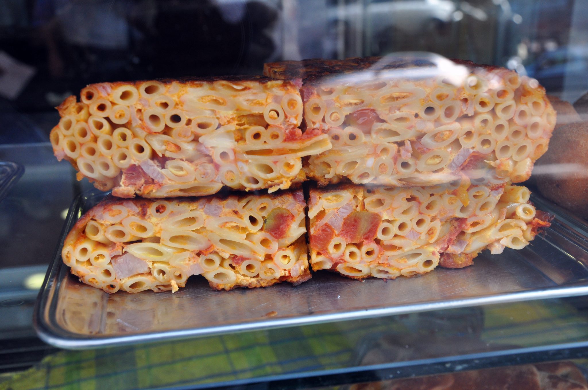 11 Dining Etiquette Mistakes (Not) to Make in Italy
